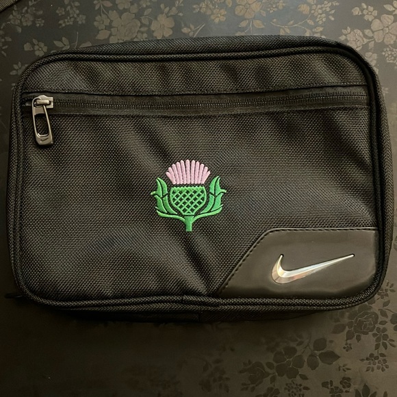 Nike | Bags | Nike Hanging Travel Showergym Toiletry Organizer Case ...